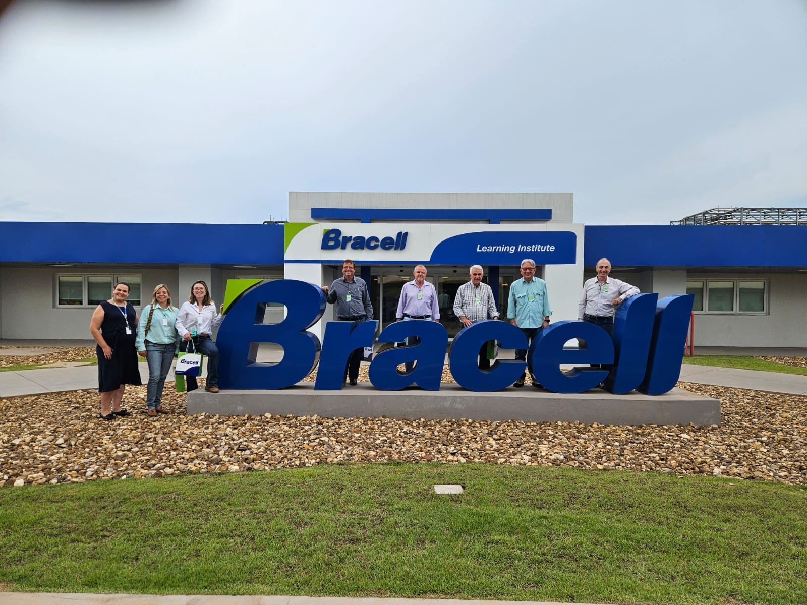 Iteanos visitam a Bracell